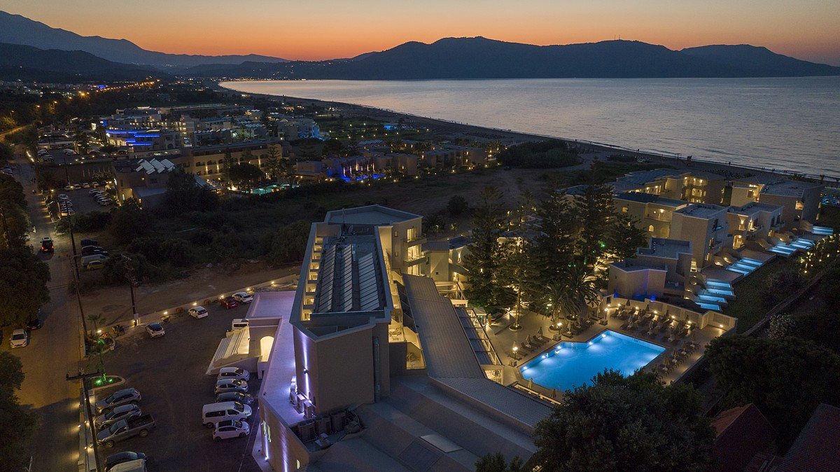 Gallery - Vantaris Luxury Beach Resort